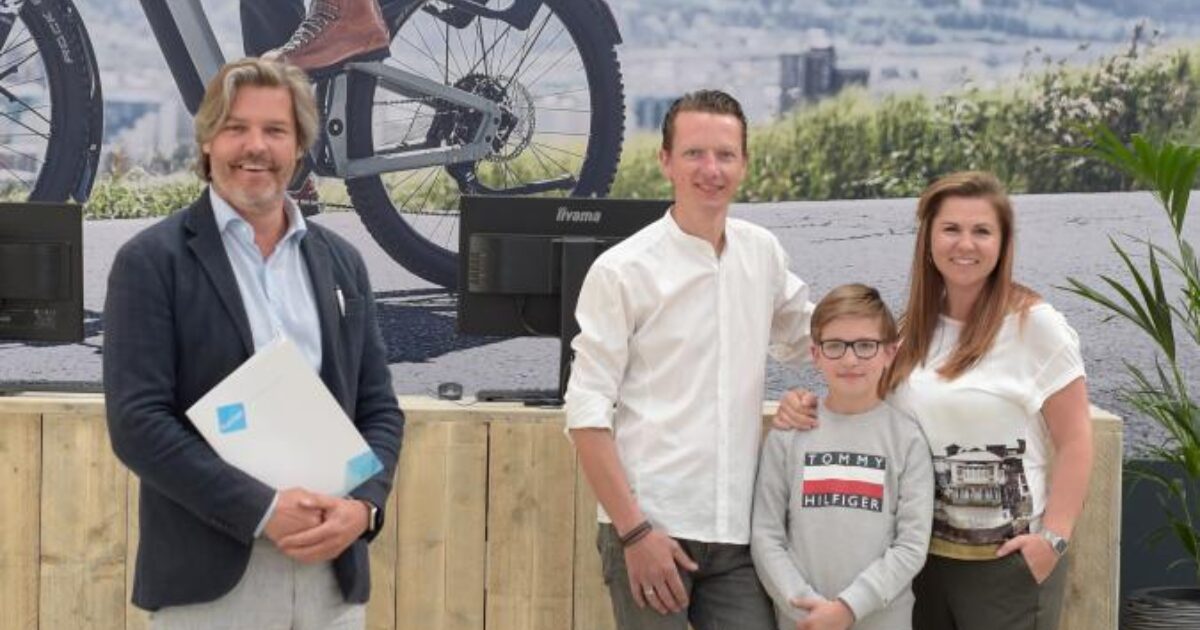 Alles op wieltjes dankzij Dewaele bedrijfsvastgoed - Dewaele